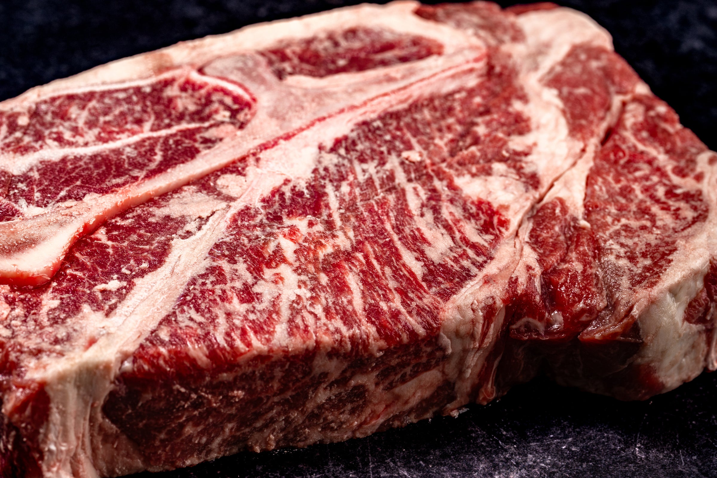 7 Foot Farm - Explore Superior Angus Beef
